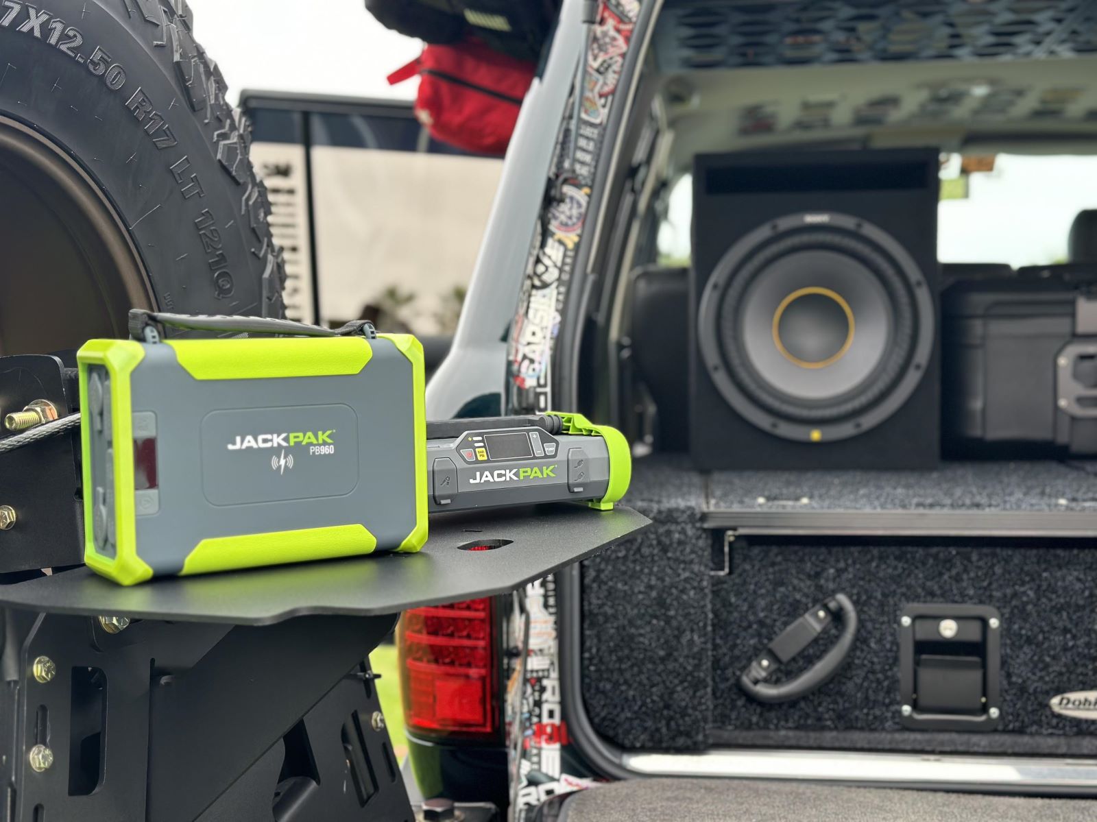 Take JackPak Hiking – Portable Power | JackPak